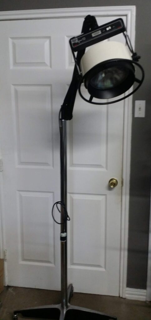 Surgical Lights – Baxter Medical Equipment & Supplies